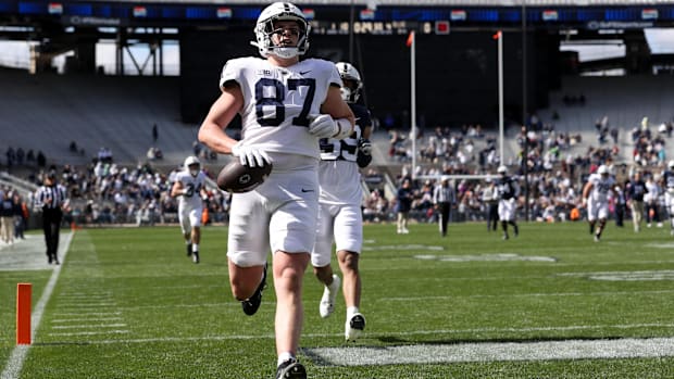 Two Penn State Players Make Emotional Returns in Week 1 Win Over Nevada