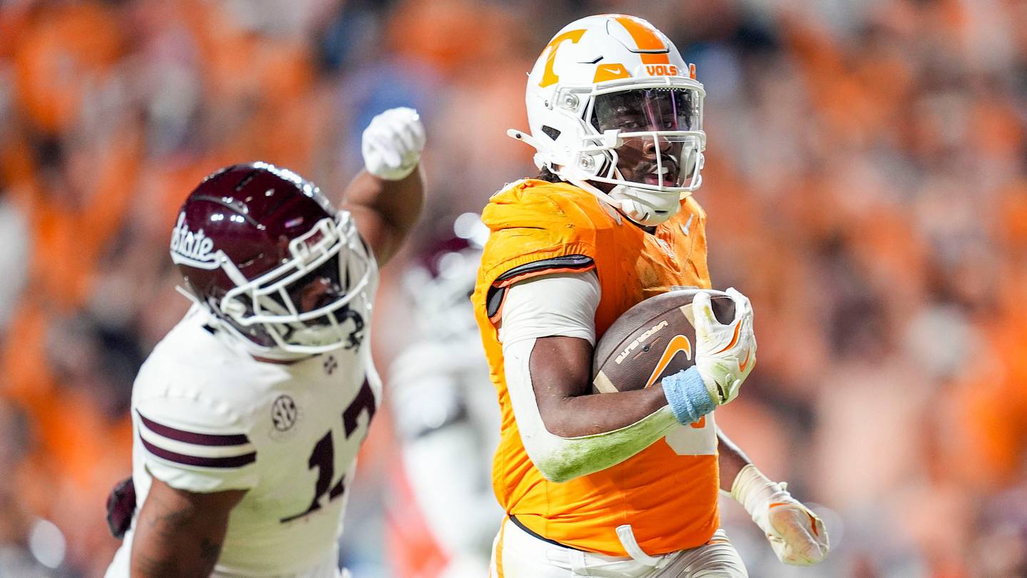 How Tennessee Football's Dylan Sampson Fits with the Cleveland Browns