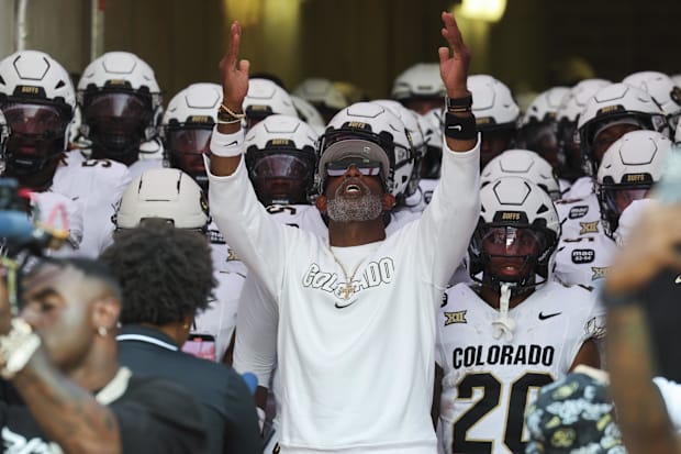 Colorado Kicker Alejandro Mata Makes Strong Statement to Team Ahead ...