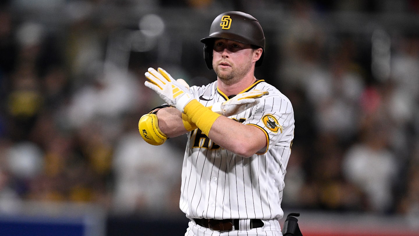 Analyzing a laughably poor Blue Jays-Padres trade proposal