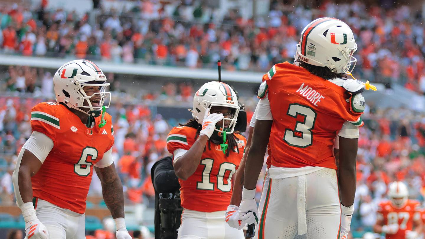 No. 2 Miami's Offense Thrives on 'Having the Ability to do Both'