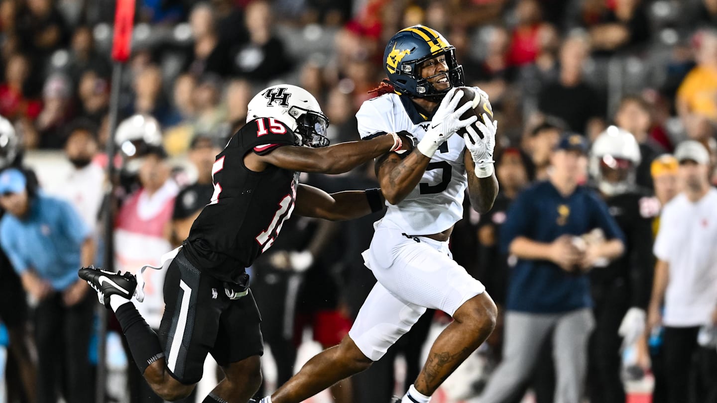 Devin Carter Signs with the Vikings