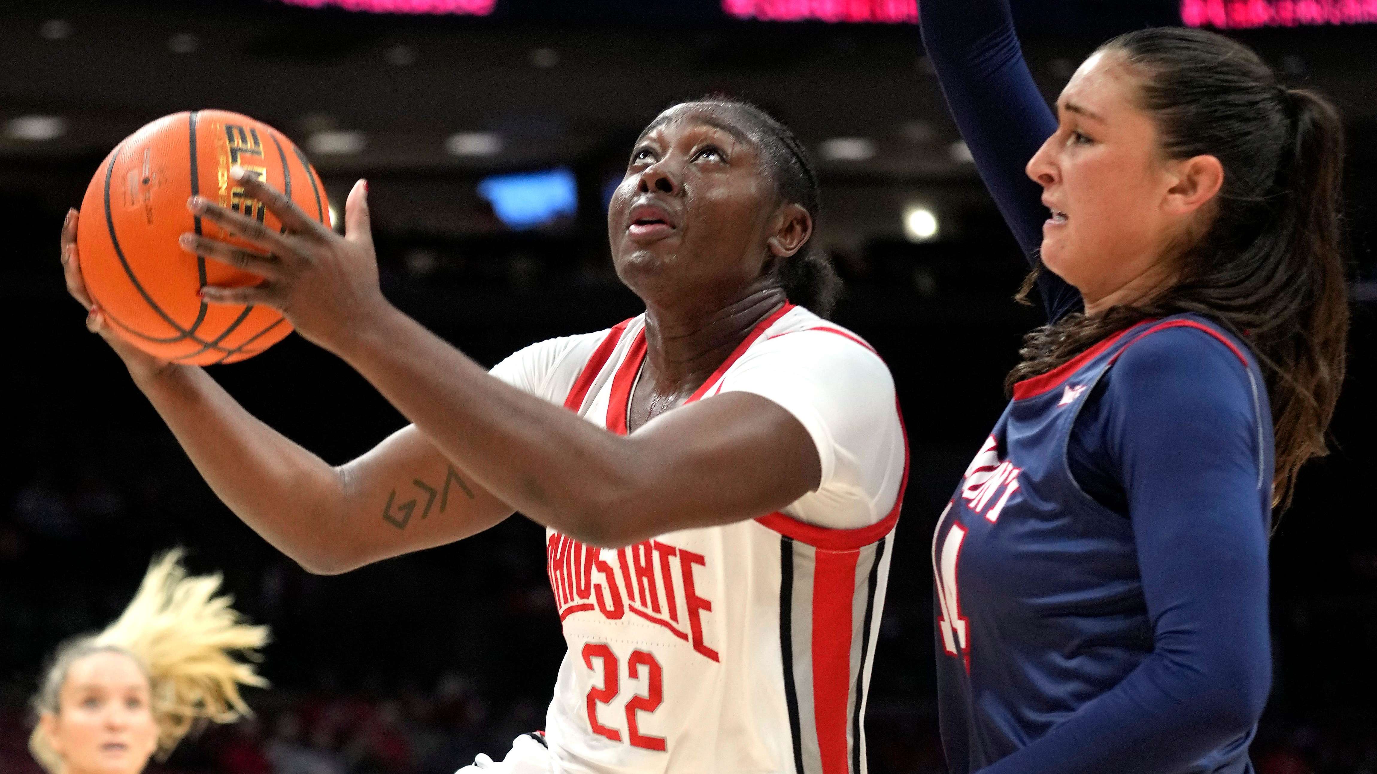 Ohio State Buckeyes' Eboni Walker Returning for Final Season