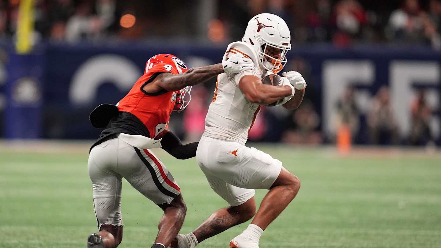 DeAndre Moore Jr. Shares Steve Sarkisian's 'Juice' During Offseason ...