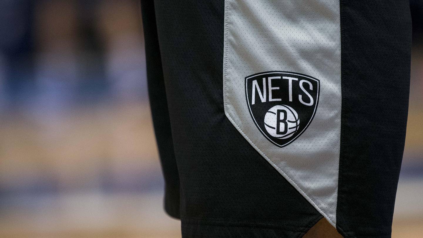 Brooklyn Nets Use New York Knicks' 2025 1st-Round Pick on Ben Saraf