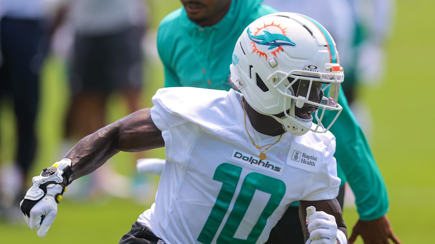 Tyreek Hill, Chris Godwin Headline Fantasy Football WR Busts to ...