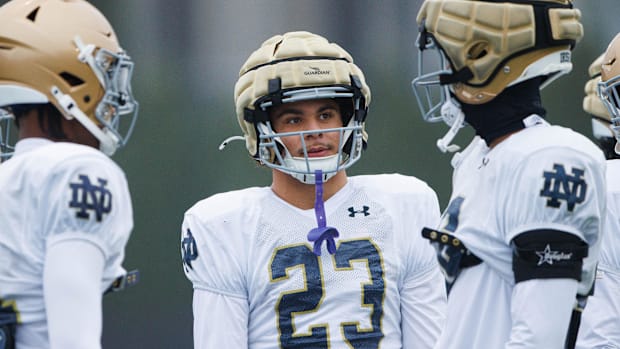 USC Trojans Land Elite Transfer From Notre Dame, Son Of NFL Hall Of Famer