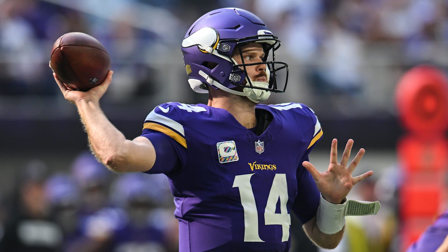 Vikings first half report card: Grading Darnold, Jefferson, defense, and more