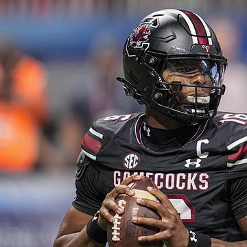 LOOK: South Carolina Gamecocks Recreate Iconic Photo From Movie "The ...