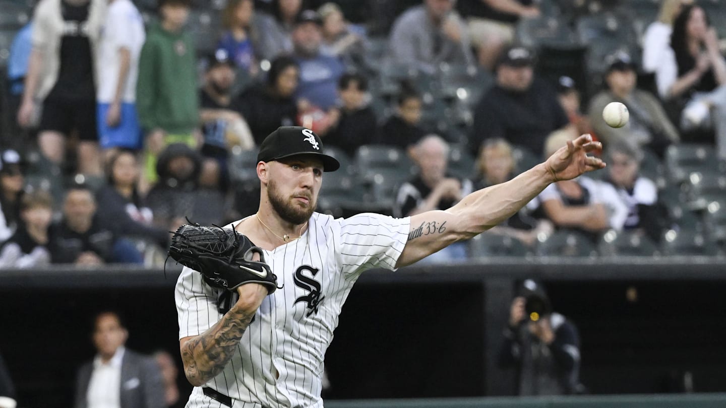 Chicago White Sox Reportedly Set "Exorbitant" Asking Price on Star Lefty