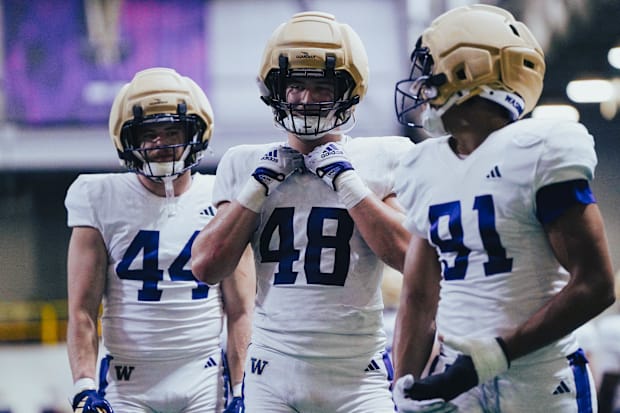 Husky Roster Review: Time to Really Unleash Isaiah Ward on Edge
