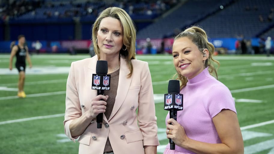 NFL announcer schedule & pairings for Week 17 of 2024 season