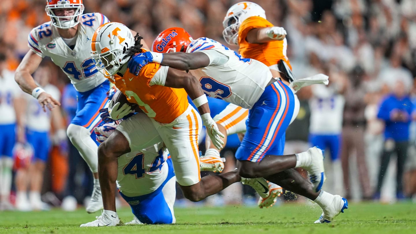 Jaden Robinson Rising Though Florida Gators Defensive Ranks