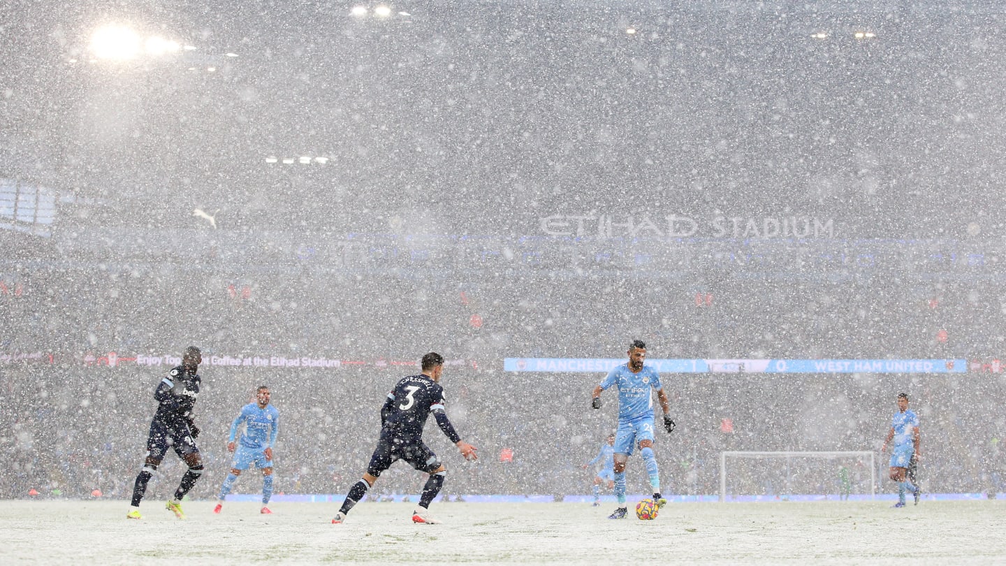 สวัสดี 'เบรคหนีหนาว' : เมื่อลีกยุโรปเตรียมเว้นวรรค...ว่าแต่ พรีเมียร์ ...