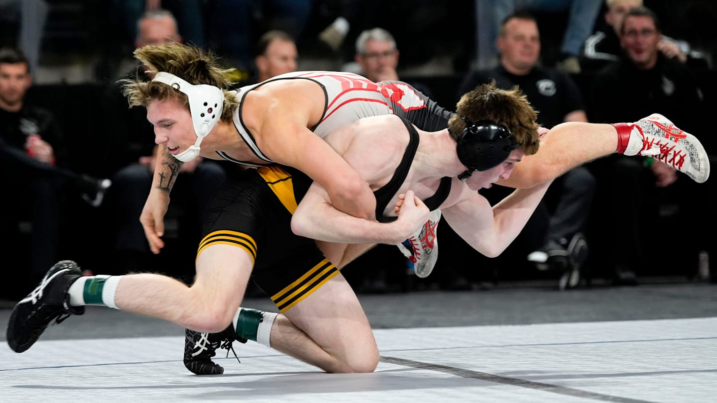 Meet Iowa’s best high school 126-pound wrestlers in 2024-25