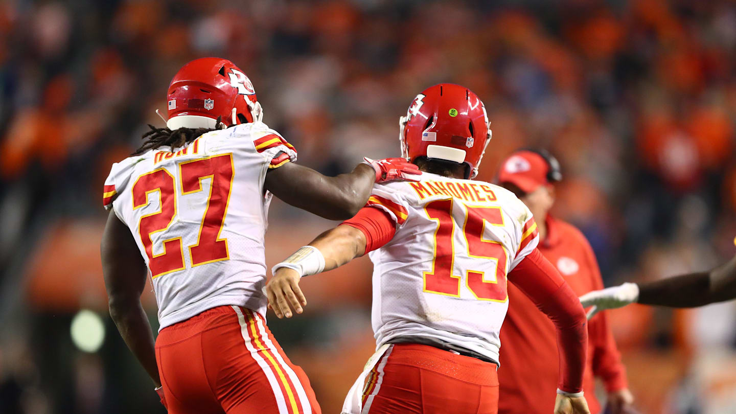 Patrick Mahomes Breaks Silence on Chiefs Bringing Back Kareem Hunt