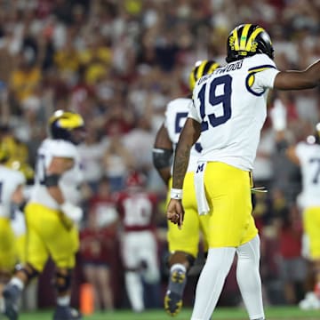 Michigan Announces Future Football Schedule Agreements - Sports ...