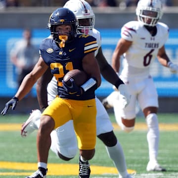 Recent TCU, Cal History Provides Hope for Cal QB Devin Brown