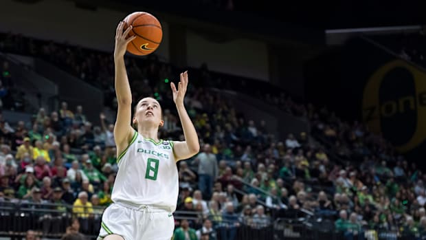 How to Watch Oregon Ducks vs Michigan Women’s Basketball: TV, Preview ...