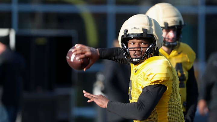 Transfer QB, Highly-Touted OL Among Latest From Purdue to Enter ...