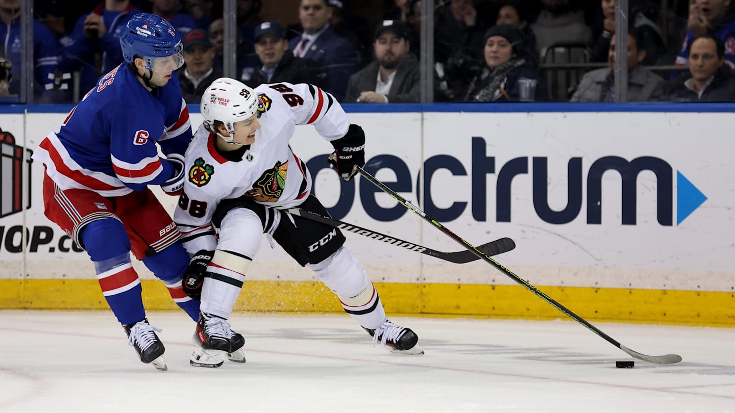 Chicago Blackhawks Get First Win Under New Coach