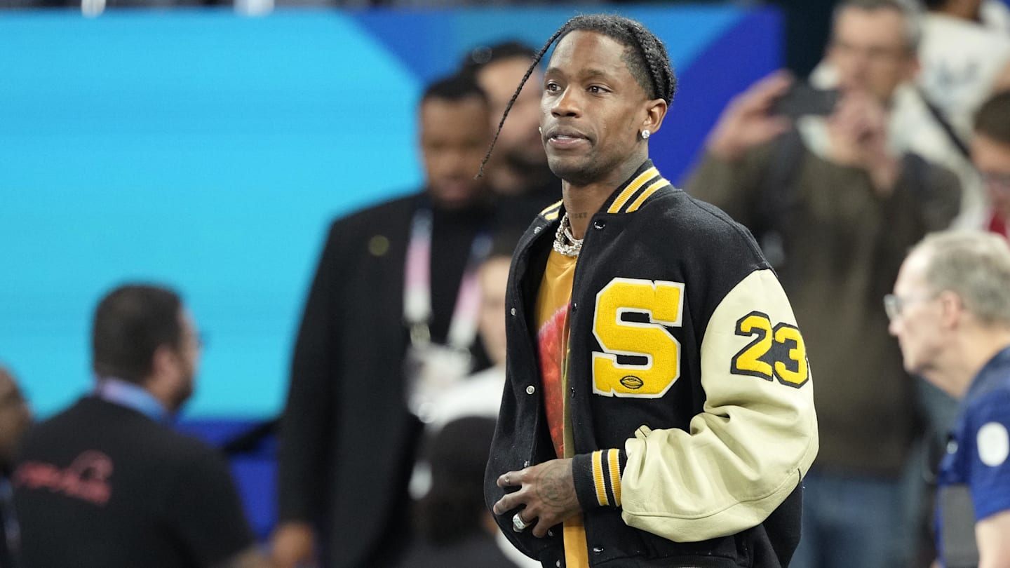 Travis Scott perfectly handles NBA security grabbing him at Clippers ...