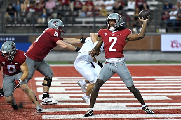 Huskies Left To Guess On WSU Quarterback Starter