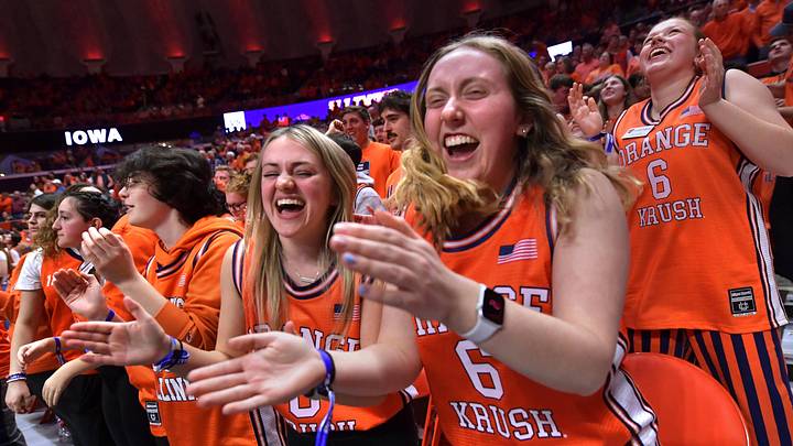 Illinois Basketball Back in AP, Coaches' Top 25 Rankings