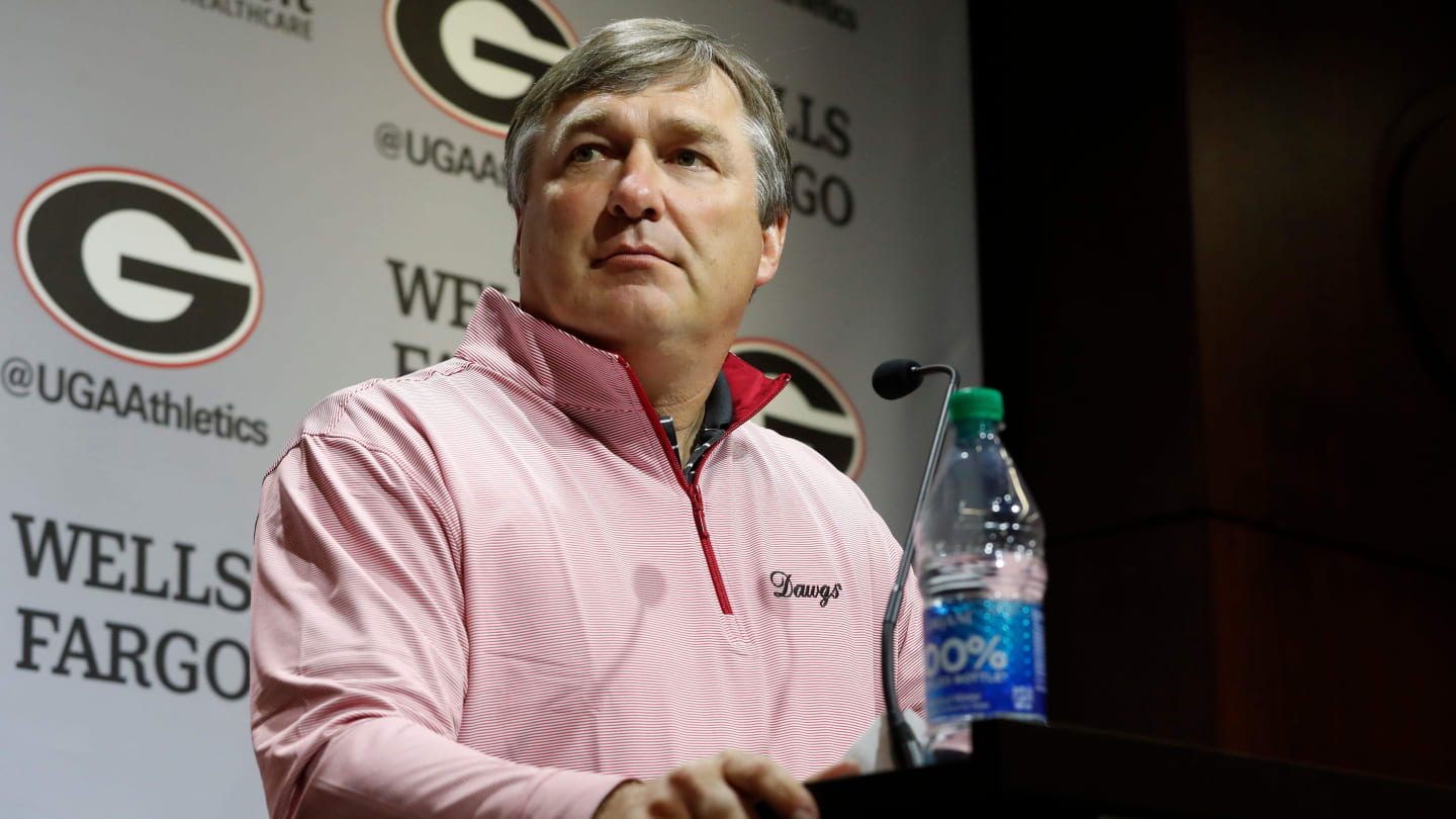 Kirby Smart Provides Injury Update to Bulldogs Roster During Fall Camp