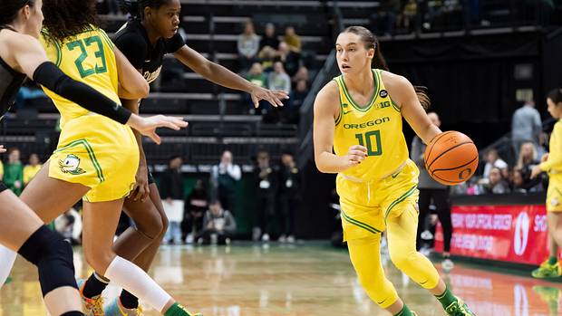How to Watch Oregon Ducks Women’s Basketball vs. Iowa Preview, Prediction