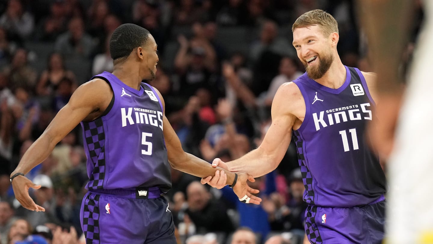 De'Aaron Fox Breaks Silence on Unfollowing Kings Teammate