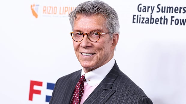 Michael Buffer Predicts ‘Close’ Canelo vs Crawford Fight