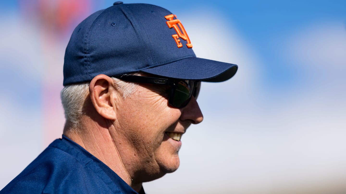 Illinois Football Senior Offensive Assistant Dana Dimel Dies at 62