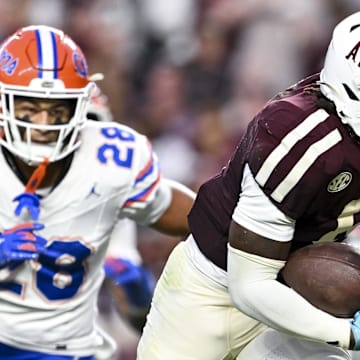 Razorbacks release depth chart ahead of game against No. 4 Texas A&M