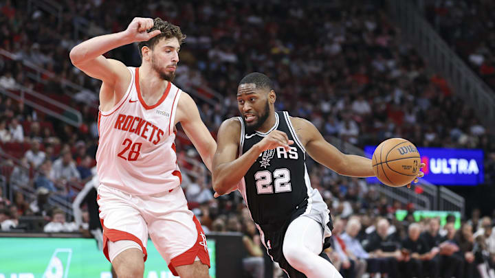 Houston Dominates San Antonio as Spurs Drop Second Consecutive Game