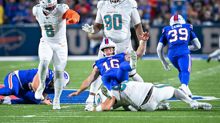 Miami Dolphins ST Coordinator Explains What Went Wrong on Sieler Penalty