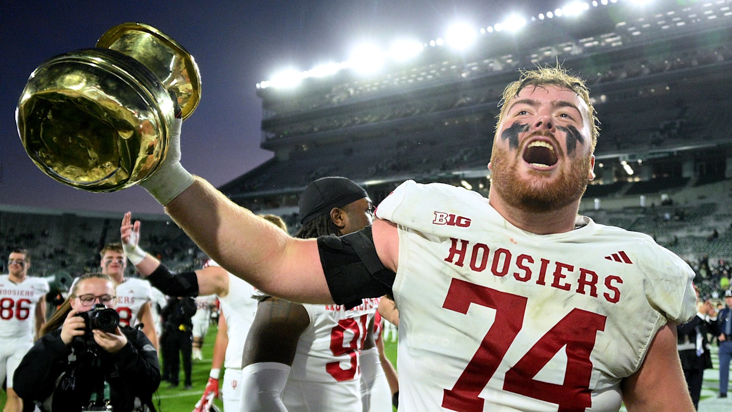 Indiana Football A Massive Favorite In Old Brass Spittoon Game