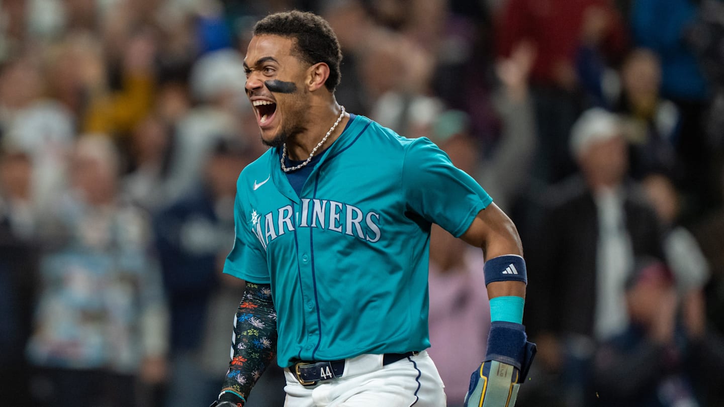 WATCH: Julio Rodriguez Hits Absolutely Mammoth Home Run to Give Seattle ...