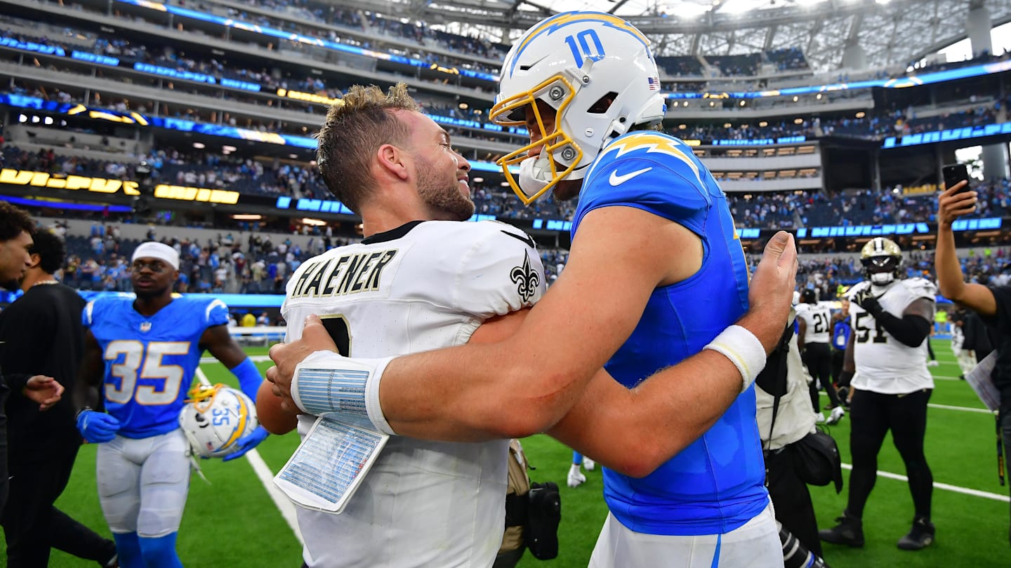 Ex-Husky Haener Poised to Make His First NFL Start for New Orleans