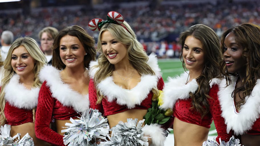 NFL announcer schedule & pairings for Week 17 of 2024 season