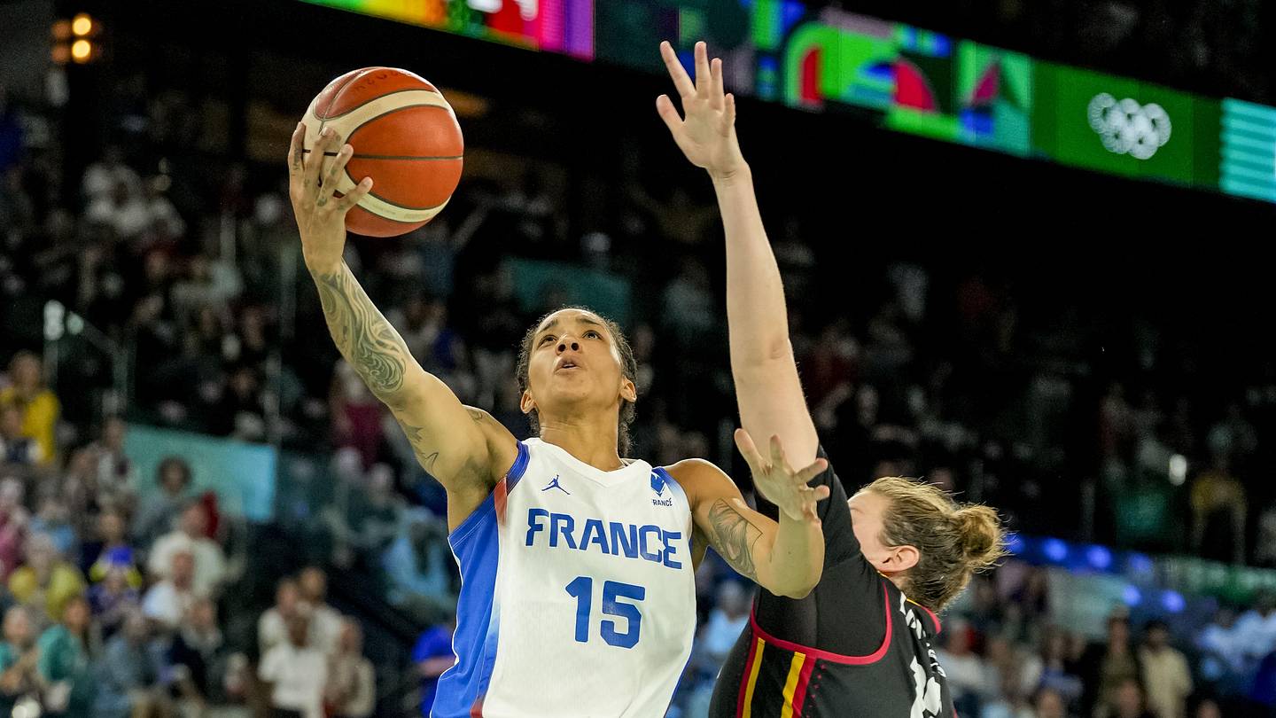 France Basketball Star Gabby Williams Made Fans Wonder Why She Isn't in ...