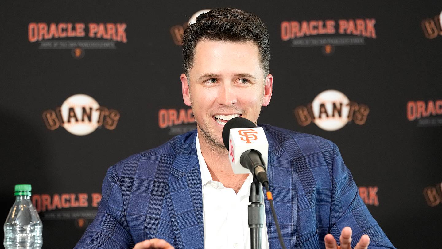 The Giants have a San Francisco problem, and they know it