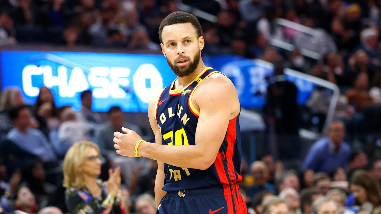 3 emergency trades to give Steph Curry one last shot at winning it all