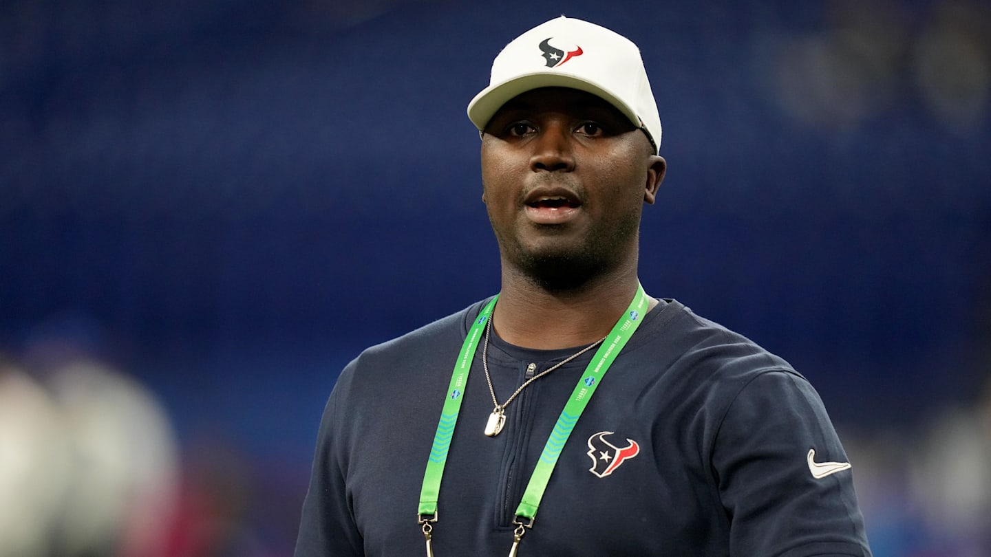 BREAKING: Raiders Interview Texans QB Coach Jerrod Johnson