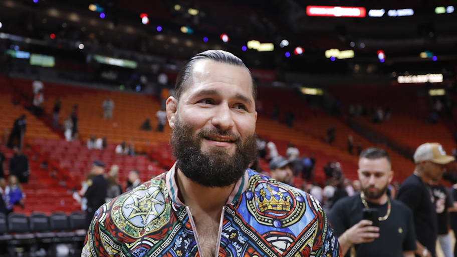 Possible Conor McGregor UFC White House opponent teases 'very big ...