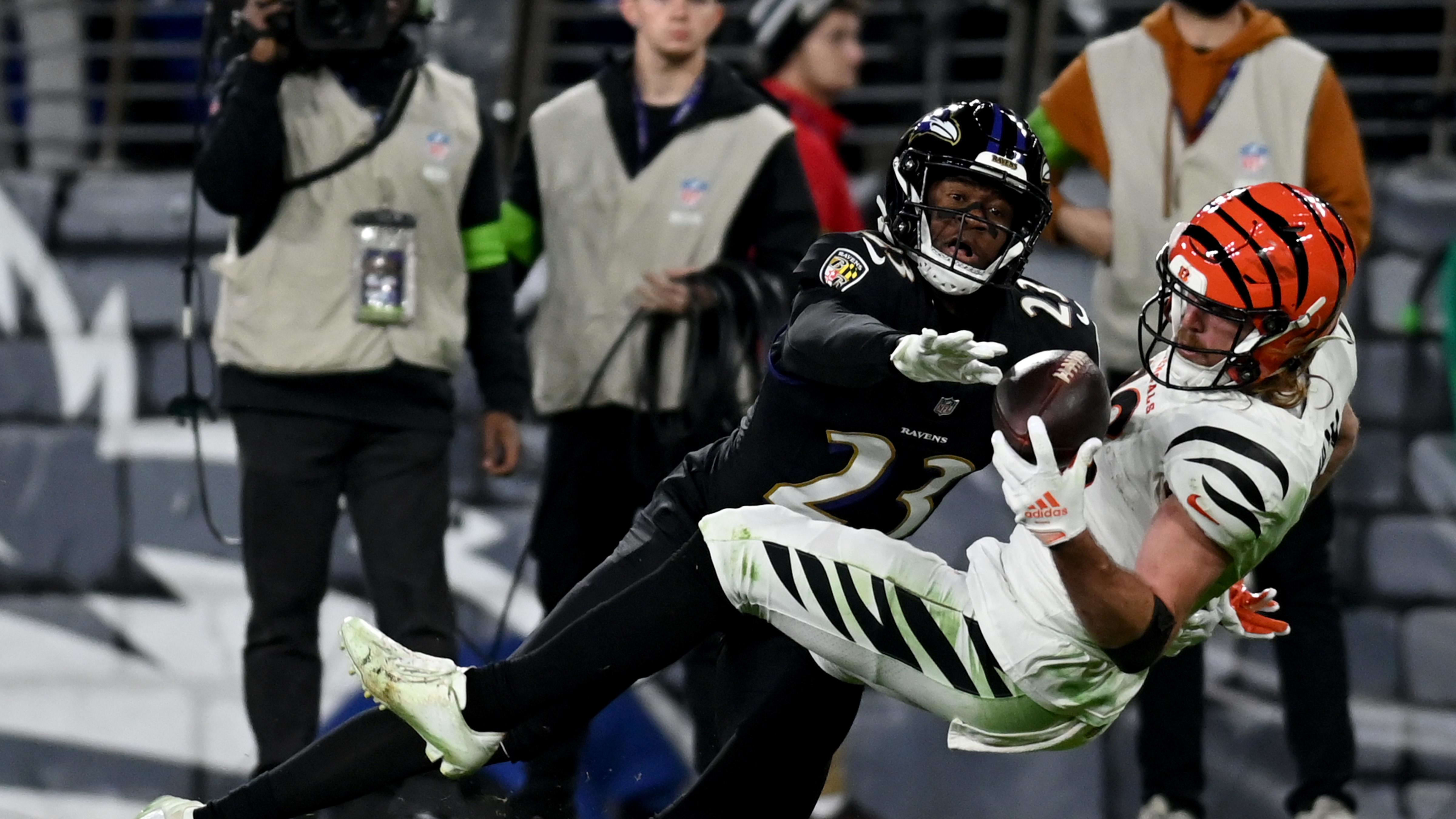 Baltimore Ravens Lose Another Free Agent, Rock Ya-Sin Signs With San ...