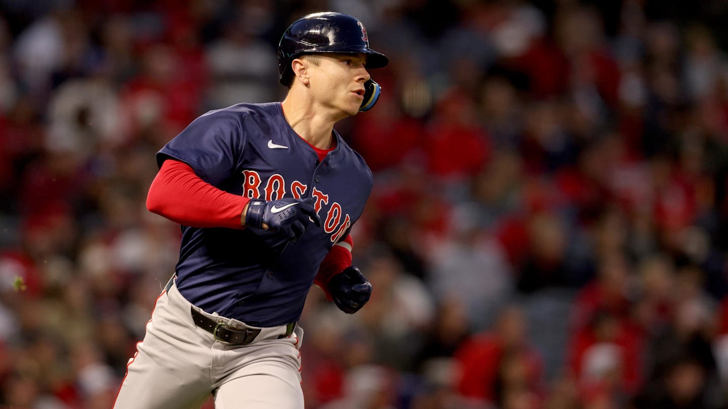 Red Sox Top Slugger Reportedly Could Be Back Soon After Scary Injury
