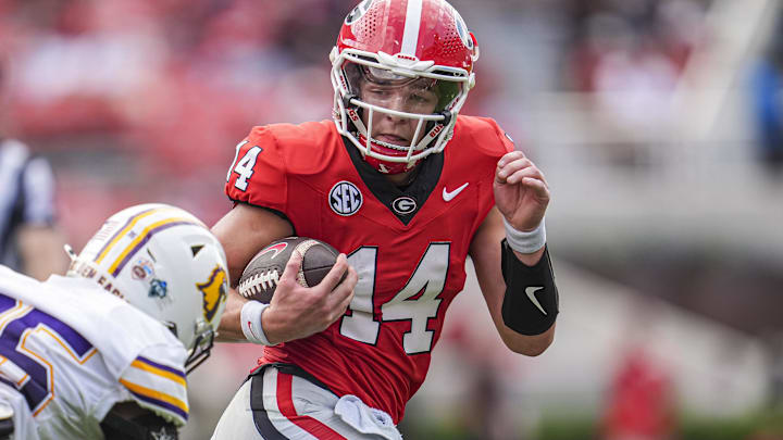 Georgia vs. Notre Dame football picks: What the oddsmakers are saying