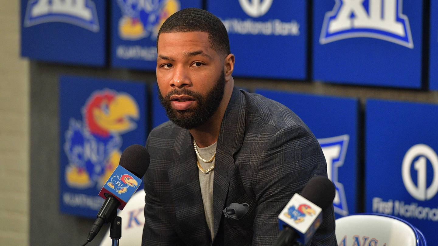Former Kansas Star Marcus Morris Arrested in Airport on Fraud Charges