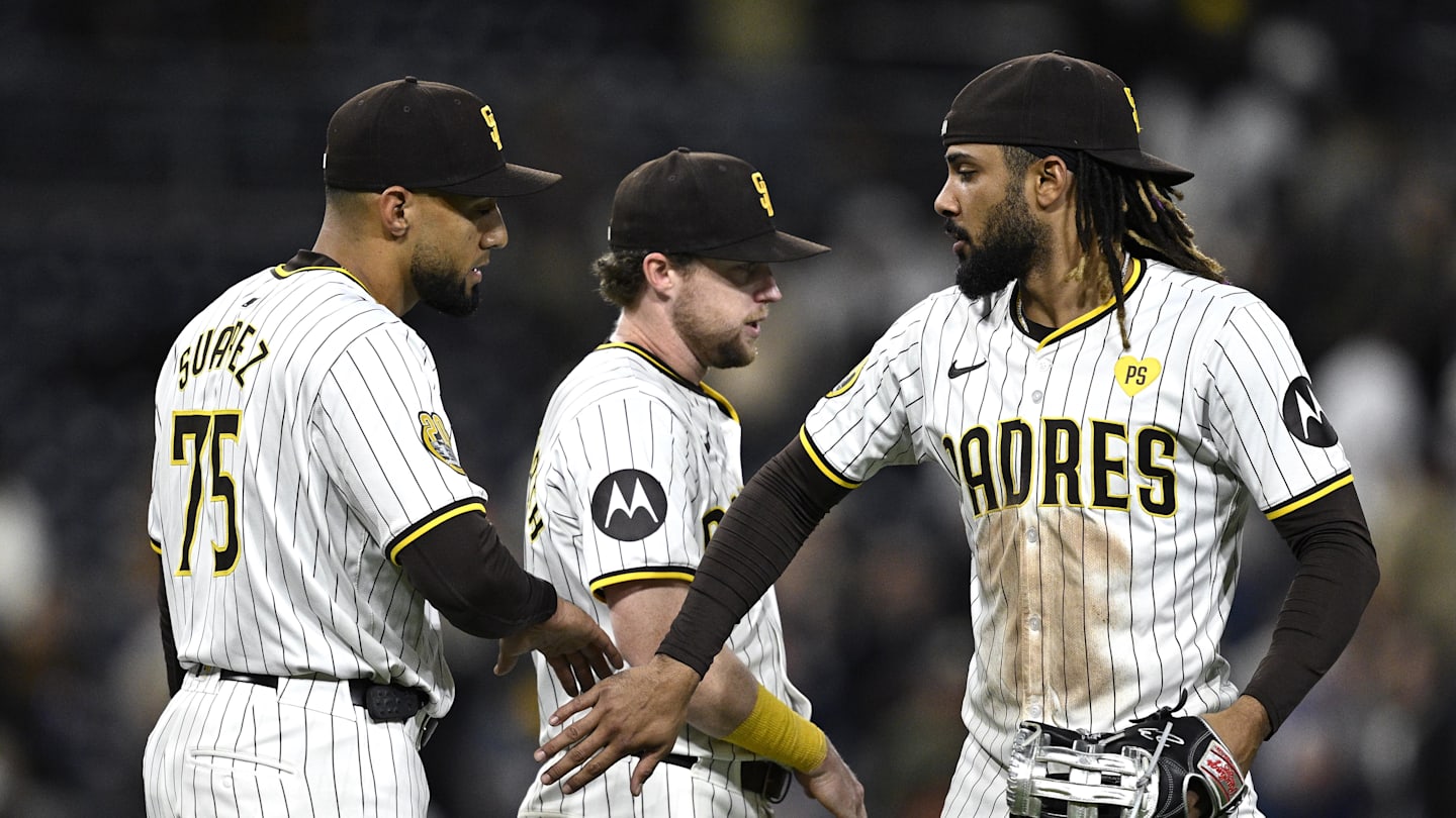 Surprising Padres Star Picked to Win Major End of Season Award by ...